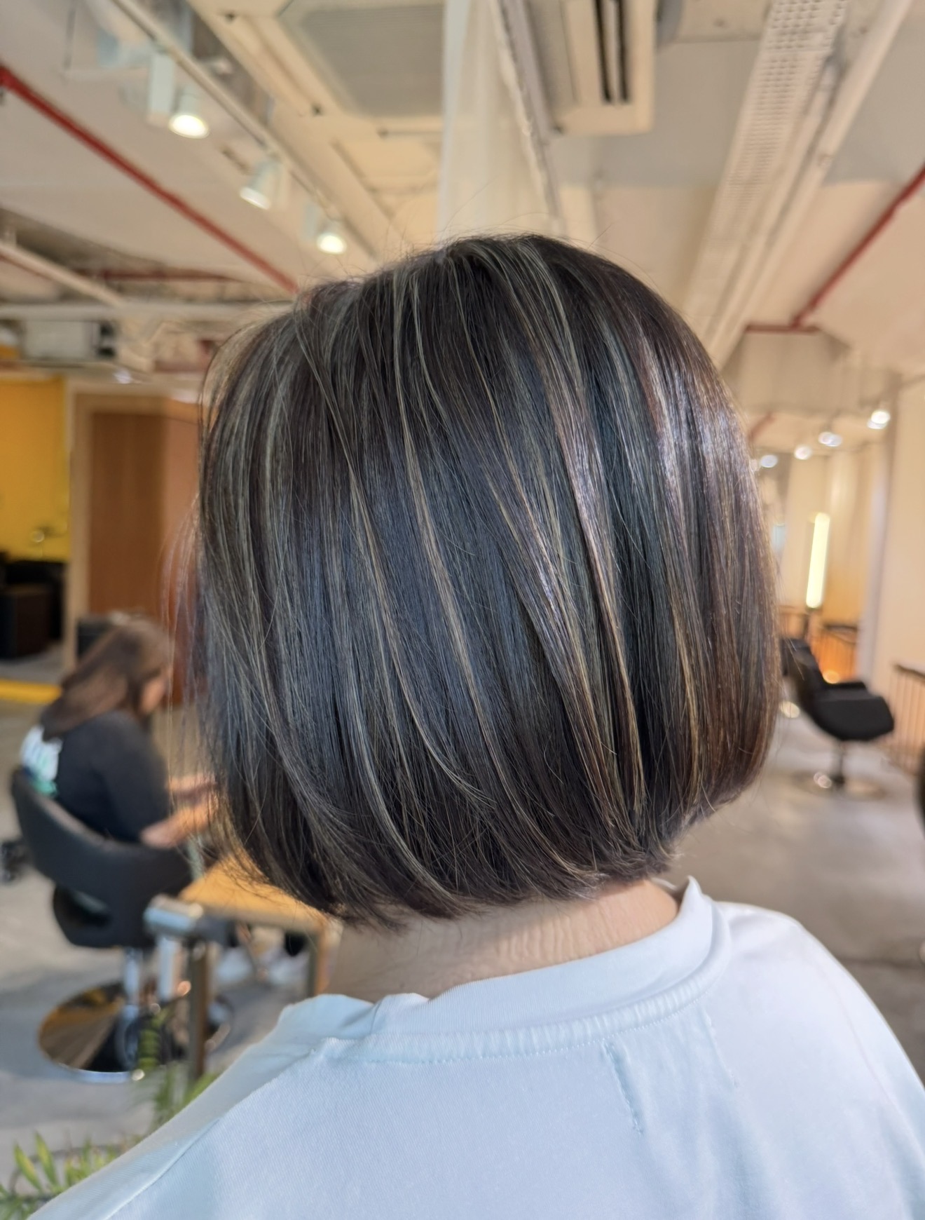 Grey Blending Highlights + Japanese Bob Cut in Singapore｜Soft White ...